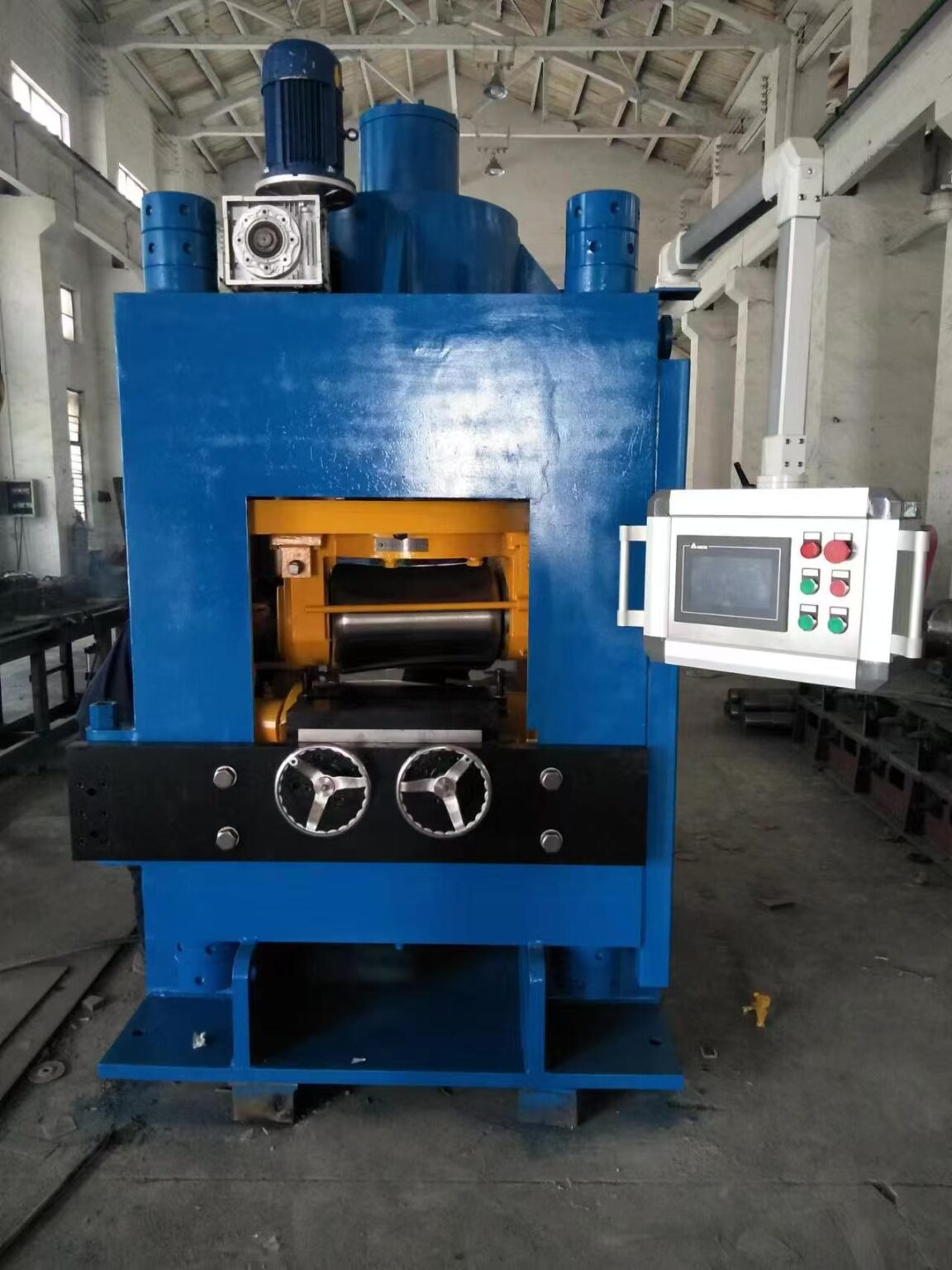 Case Study: 12Meter Bar Straightening - StraighteningTech